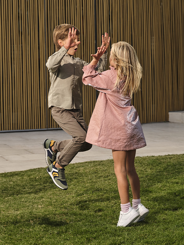 Geox ® | Breathable shoes & clothing | Official Website